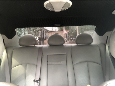 W211 srochni sotiladi