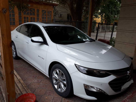 Malibu 2 Turbo 1.5 -  2020 йил 28000 км юрган