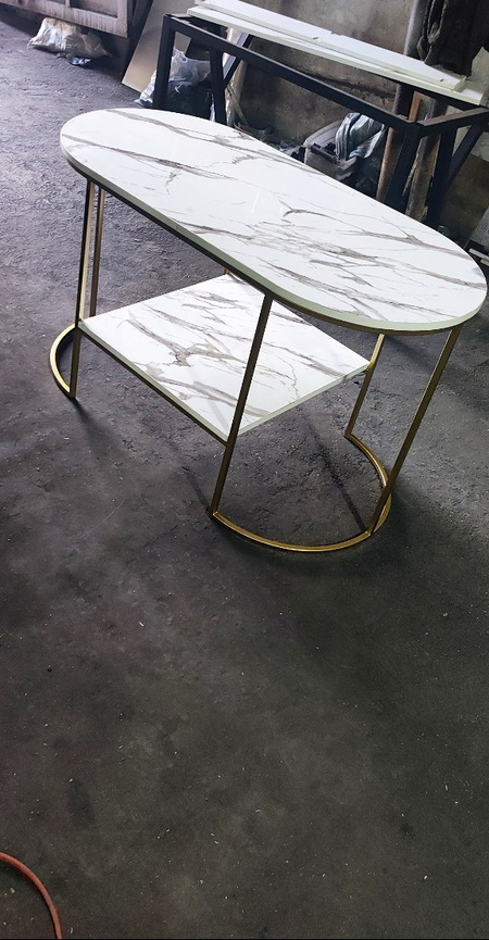 Jurnalniy stolik LOFT