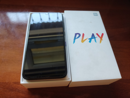 Срочно! Mi Play 4/64 в хорошем состоянии