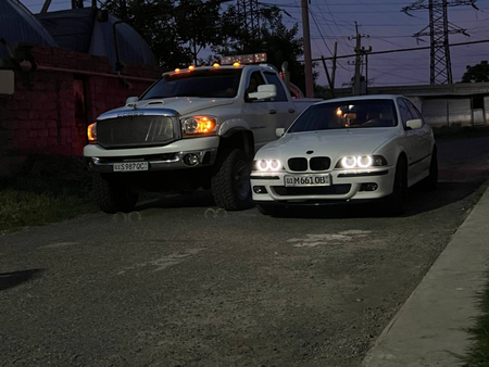 Bmw e39 1998 yaxshi xolatta