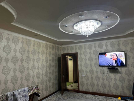 Продается 3 ком квартира в Мирзо Улугбекском р-не Сайрам БИЙ  (J 1383)