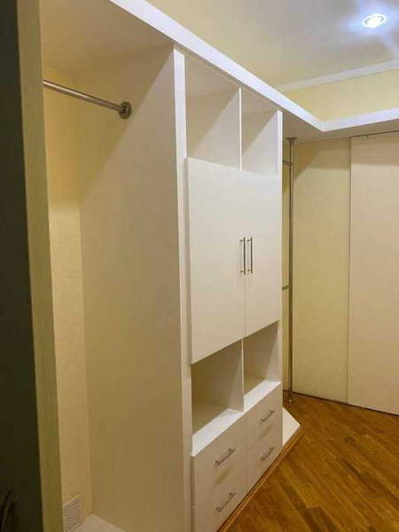 New building 4 room 3 bedroom 2 bathroom euro. metro oybek