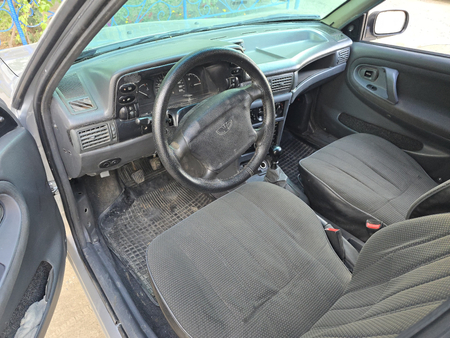 Nexia SOHC 2003 sotiladi