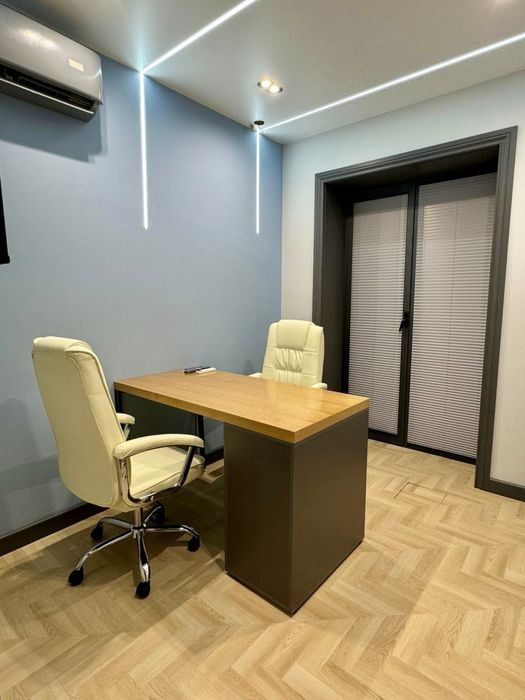 Продаю Нежелое Помещение Офис Академ Городок IT Park 37м2 Вдоль Дороги