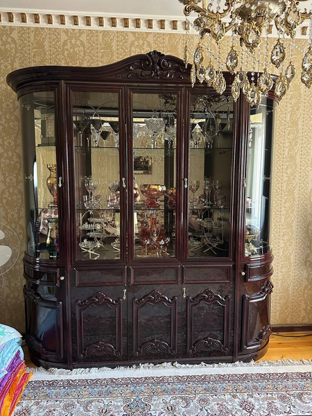 Продаю итальянскую мебель