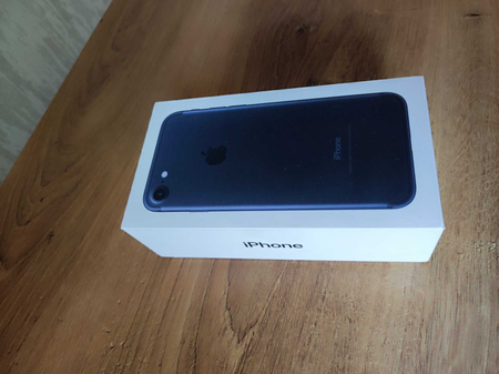 iPhone 7, 32 gb, black, полный комплект