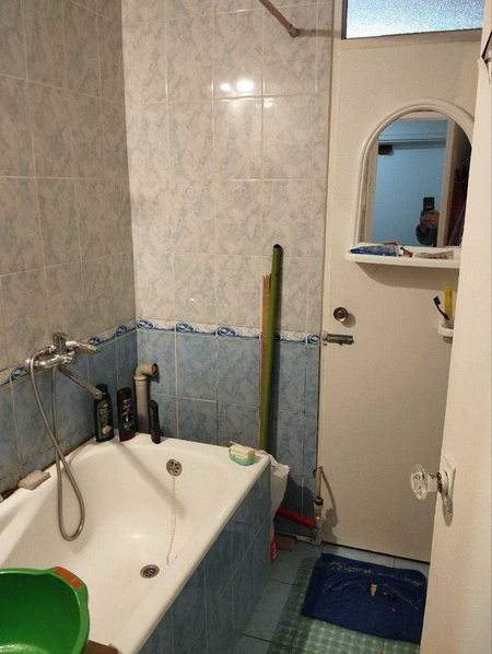 V4160 3/3/5 Чиланзар 12кв Ор.р: Фархад базар напротив 65м2 Средний