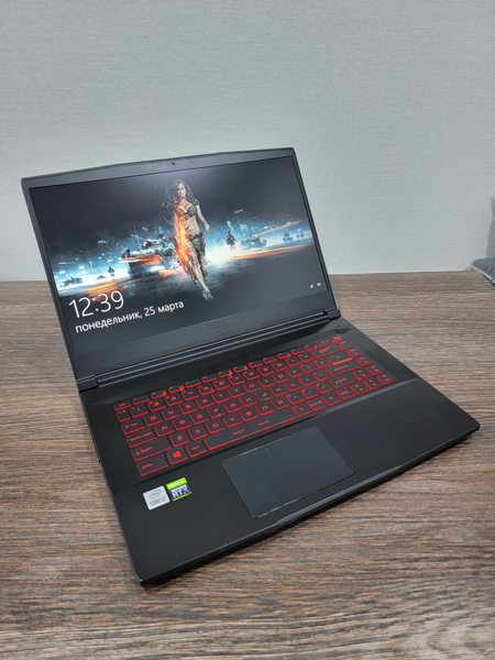 мощный, игровой i7 ноутбук, Американская сборка, как новый, в отличном