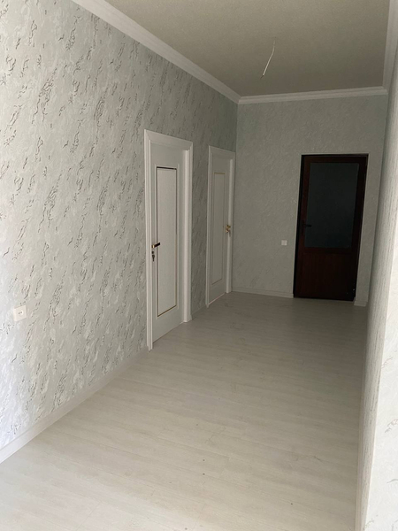 Yangi qurilgan xovli
