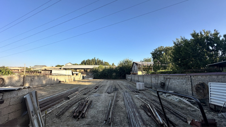 Продаётся земельный участок в Кибрае по факту 9 соток, по документам 6