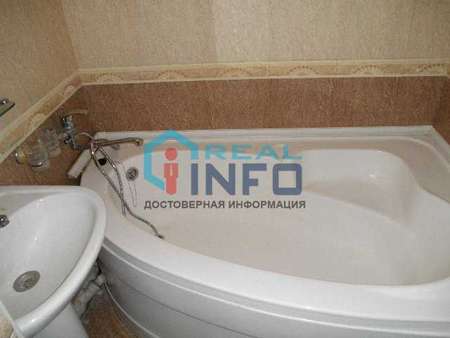 2-комн.  на Ц 1 (Буюк Ипак Йули), 6-эт. в 9 этажном панельном доме