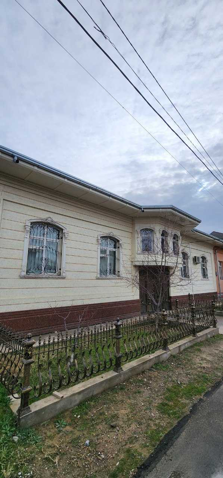 Бектемир, Пост Рохат, 6 соток, современный участок