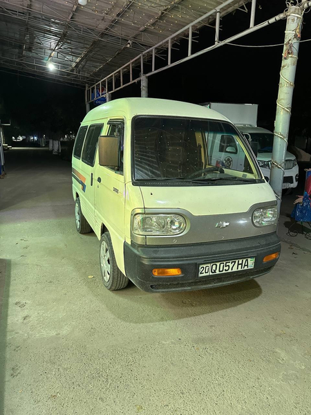 Chevrolet Damas Sotiladi srochna