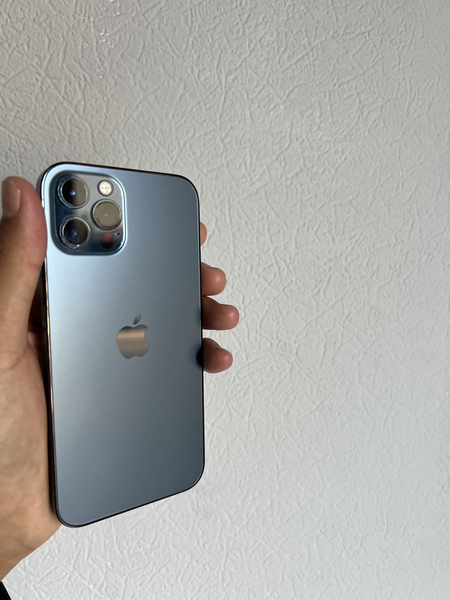 Iphone 12 pro blue
