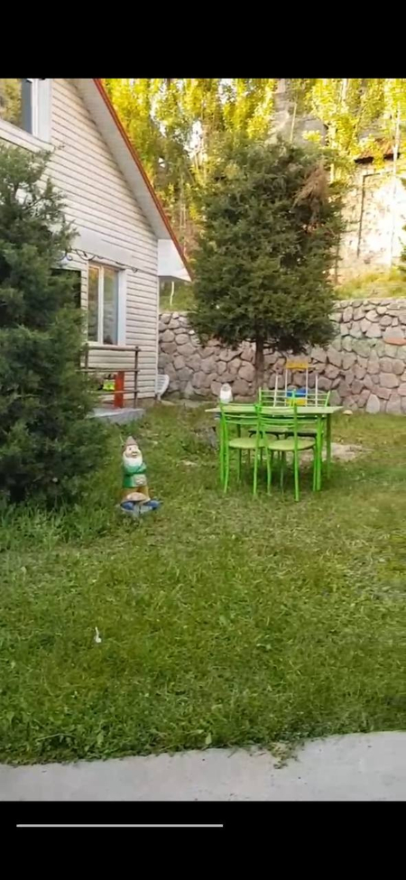 Продаётся дача в горах