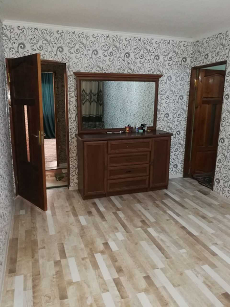 Продается 4х комнатная квартира.Ориентир, Шарк 2, на 4 ом этаже.