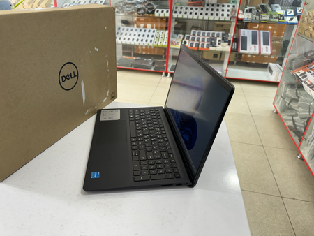 Dell coreni3 12 avlod 8/512 ssd 39 kun ishlagan full komplektda