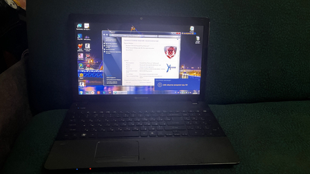 Toshiba core i3 sotiladi
