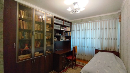 Срочно продаю квартира Учтепинский район 23 квартал 44 школа