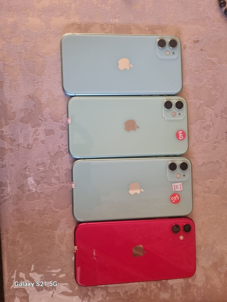 Iphone 11 в отличном состояни