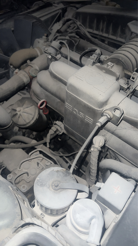 BMW 735 E32 M30b35