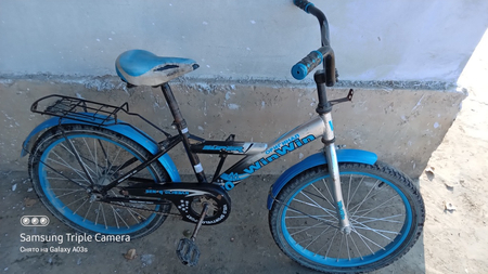Velosiped sotiladi.  20lik.  Holati yaxshi.  Yaxshi minilgan.
