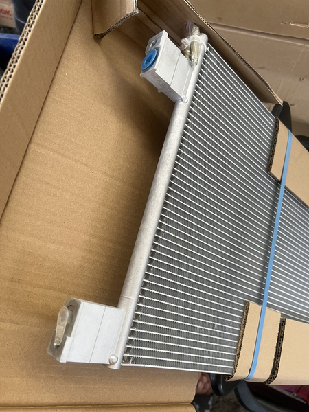 Radiator treker 2 konditsoner gm zavod