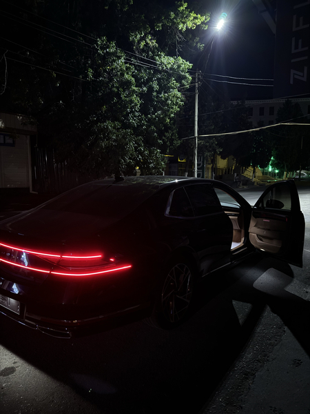 Genesis G90 2022