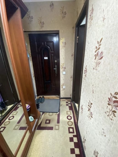 Продается 1/1/4 ком квартира куйлюк массив 4