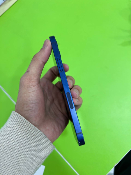 Iphone 12 64 LL/A