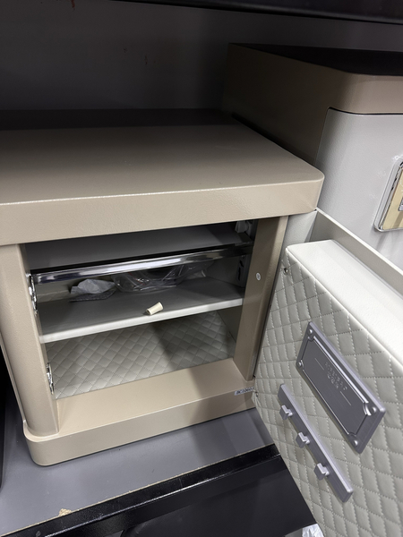 Seyf model BGX 40