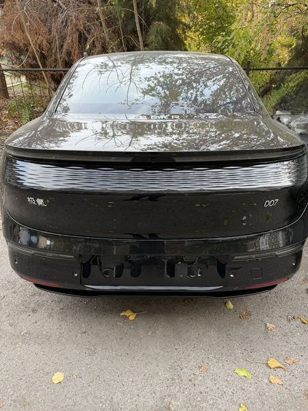 zeekr 007 870км 100 kwt черный