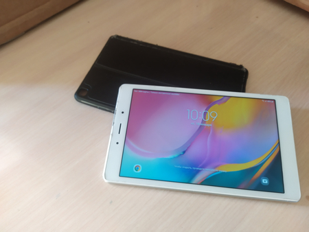 Samsung tab a8 ideal