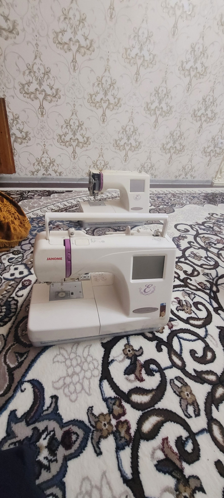 Вышивка Janome350E. Made  in Taiwan