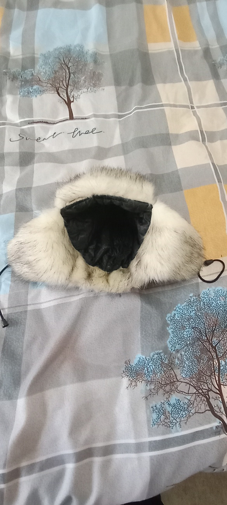 Теплая детская шапка