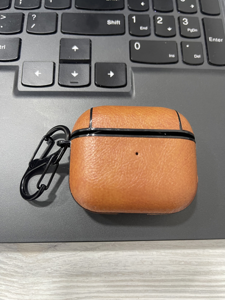 Новый кожаный чехол для Apple Airpods 3
