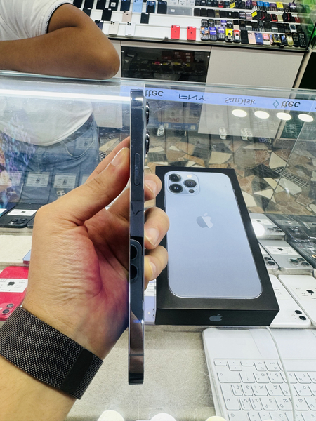 iPhone 13 Pro Max 256 gb blue