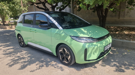 BYD D1 Sotiladi..