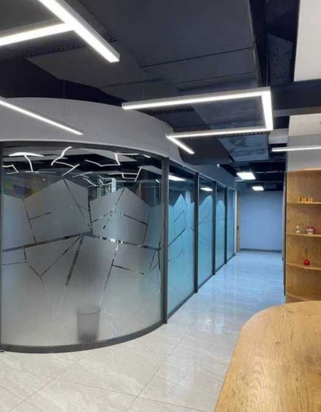 Аренда Офисный помещений на Юнусабад район 600 м²