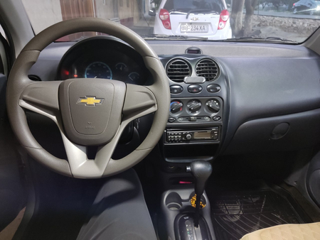 Matiz aftomat sotiladi