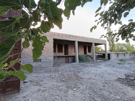xovli   sotiladi