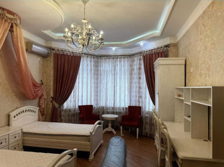 Продается дом, Домрабад