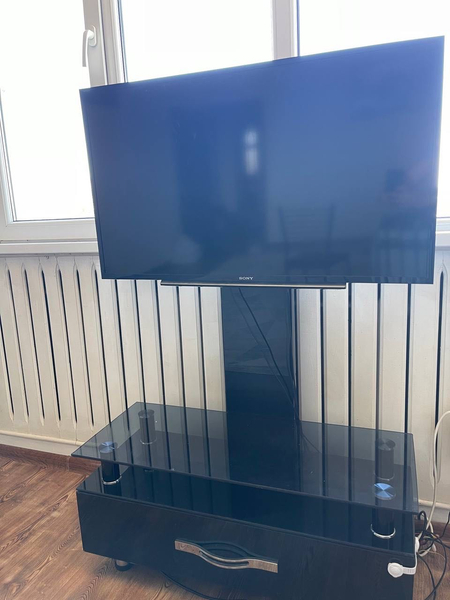 Продается телевизор SONY 43inch !!!