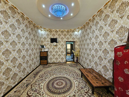 3 xonali 70m² 1-qavat uy sotiladi