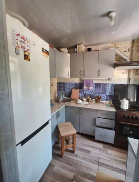 -Аллея Гагрина 103 Школа 2/3/4 Балкон 2/4 Продается квартира