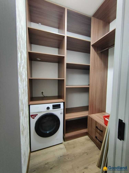 В Мирзо-Улугбекском районе Ц2 продается 2х комнатная квартира (J 1154)