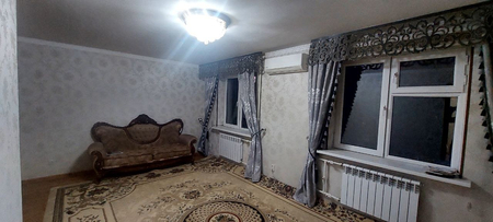Продаётся квартира Мирзо Улугбекский р-н Ориентир метро Буюк Ипак Йули