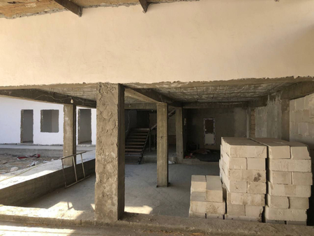 Hovli sotiladi yangi 2 qavatli