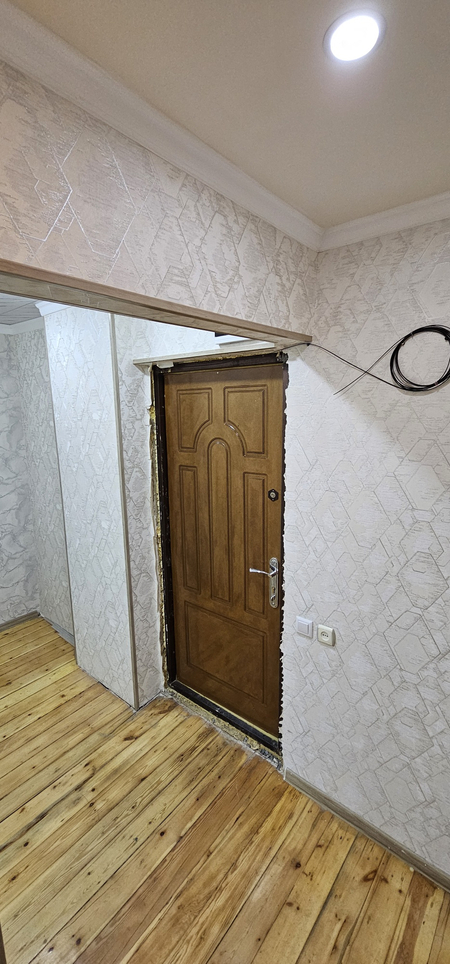 Срочно продается 1 комнатная квартира. Этаж 3. Микрорайон - 1.
